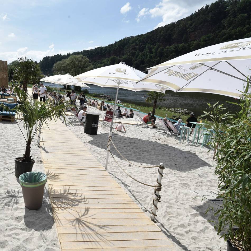 Strand, Cocktails & Palmen: Diese Beach Bars gibt es in der Region Trier