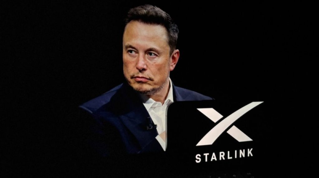 SpaceX weighs mergers with Musk’s other companies ahead of potential IPO