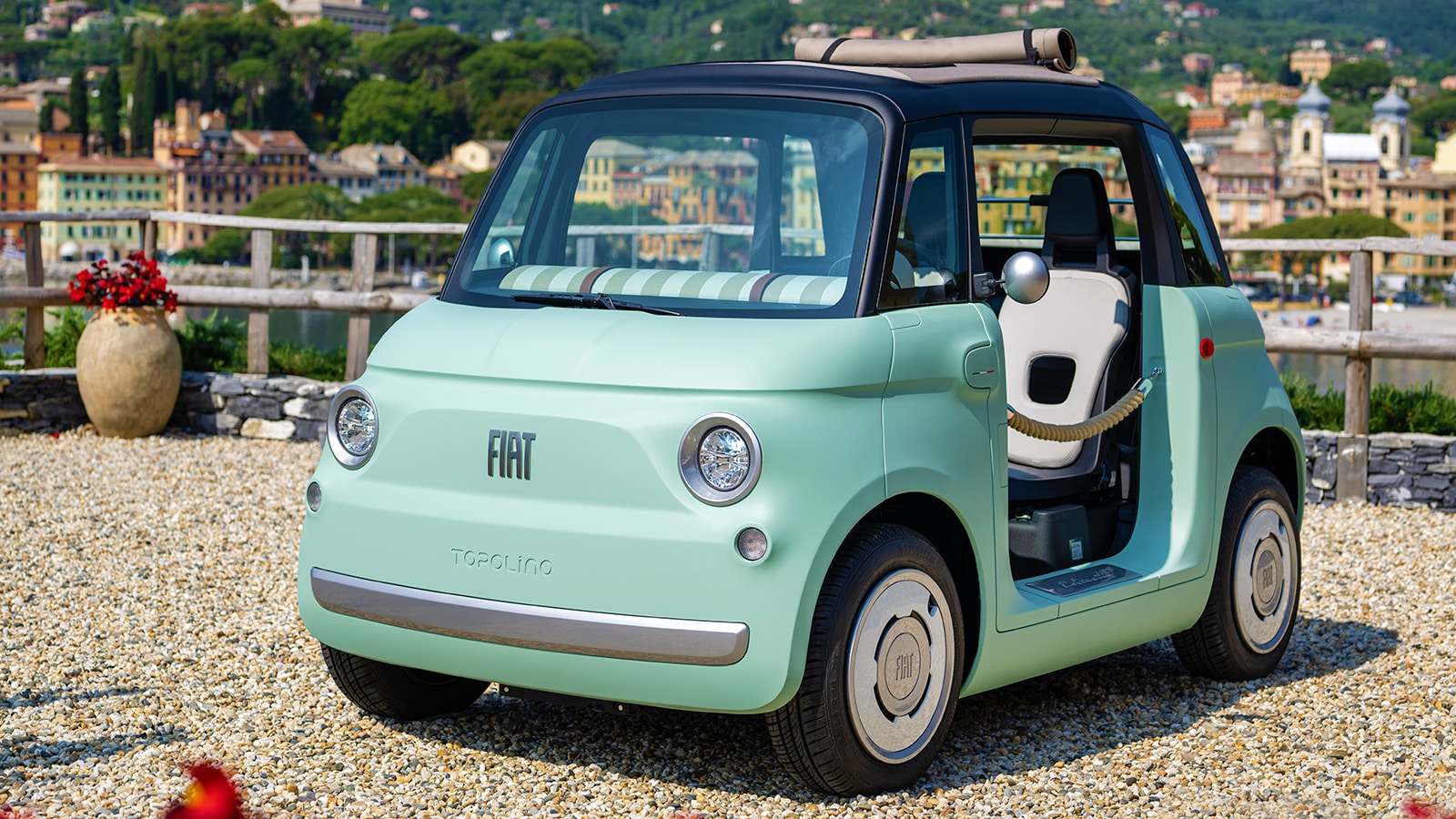 Adorable Fiat Topolino EV Is the Electric Beach Car of Your Italian Dreams