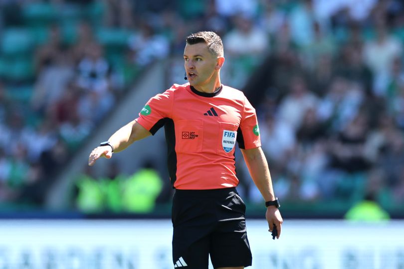 Blundering Rangers referee let down by 'friends' as ex Premier League ...