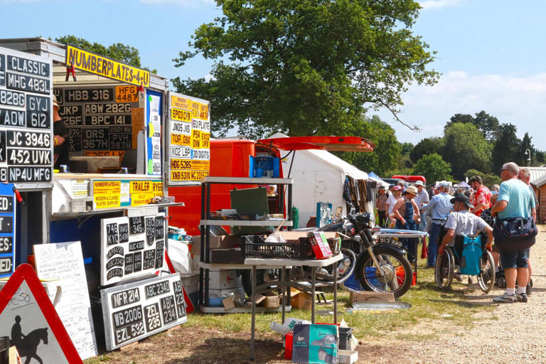 Bumper Weekend of Trading at the Beaulieu Spring Autojumble