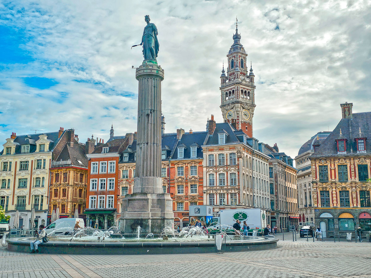 This City in Northern France Is Full of Flemish Flair—And Its Grand ...