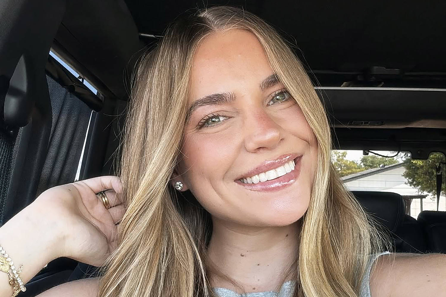 Arizona judge temporarily blocks release of death records for 3-year-old son of influencer ...