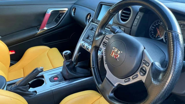 The Manual R35 Nissan GT-R Is Real. Here's How One Japanese Tuner Did It