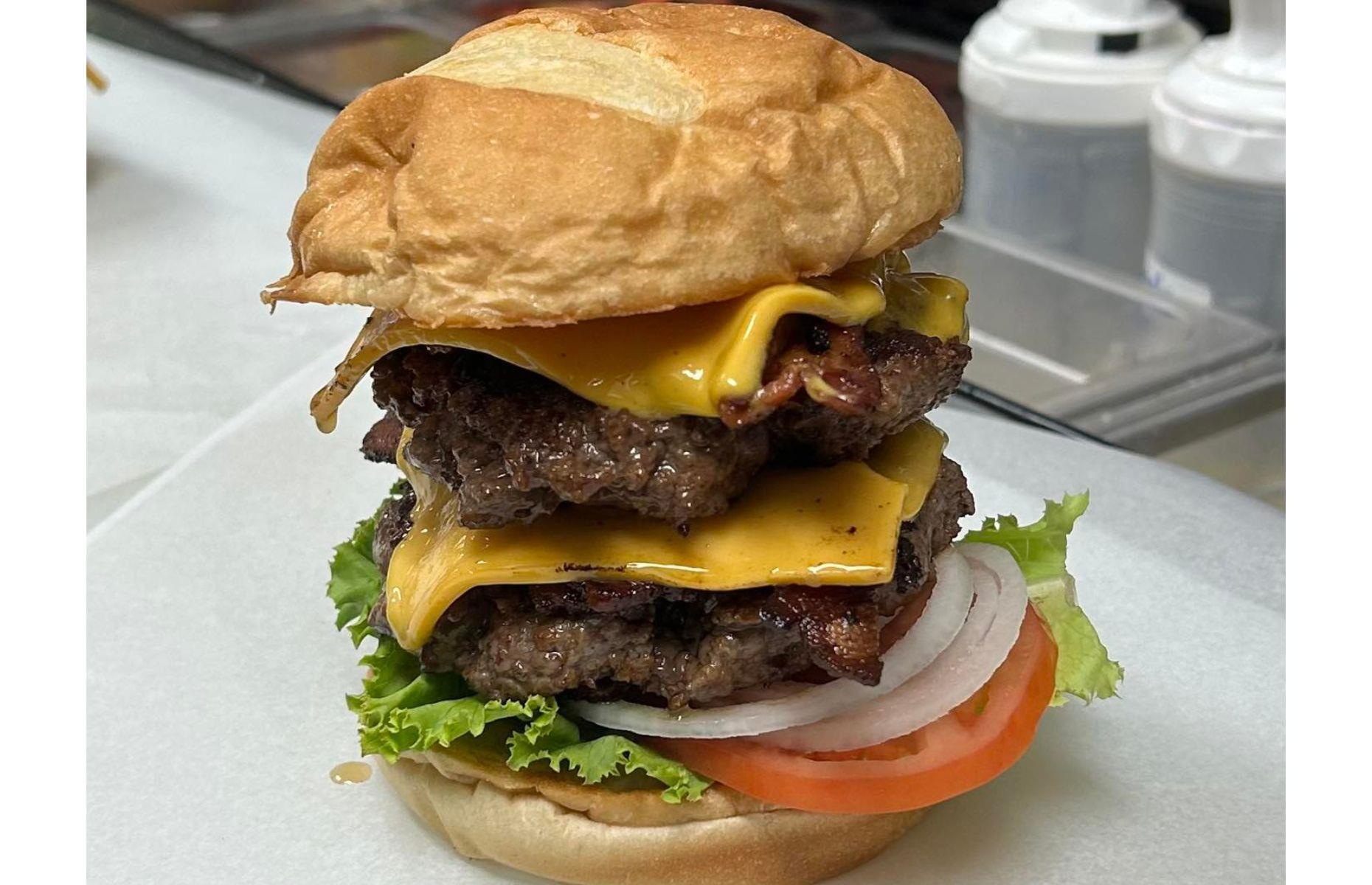 America's Bucket-List Burgers: The ULTIMATE List