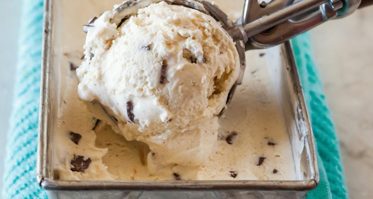 Popular Ice Cream Manufacturer Recalls 18,000 Gallons Due to Plastic ...