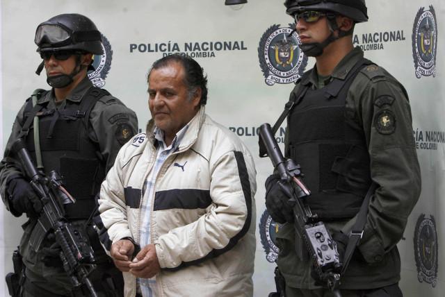 ¿Quién era Martín Sombra, exguerrillero de las Farc que mantuvo cautiva ...