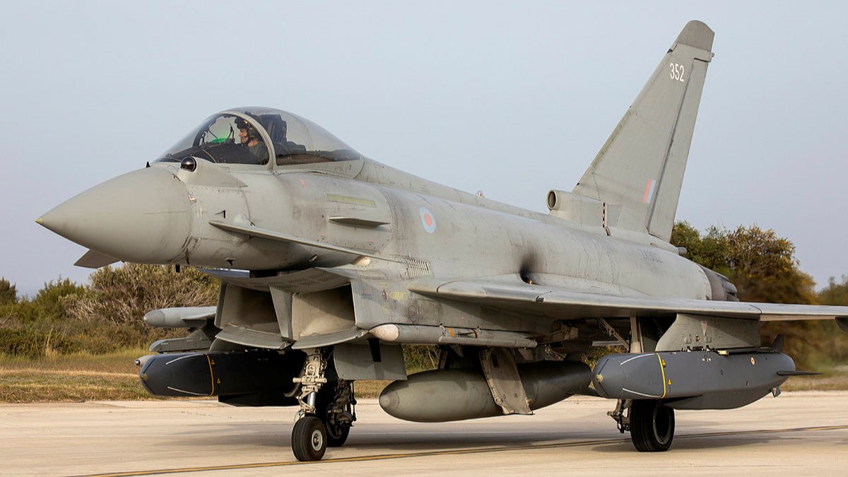 Britain and Germany to Produce 2,000 km "Deep Precision Strike" Missile