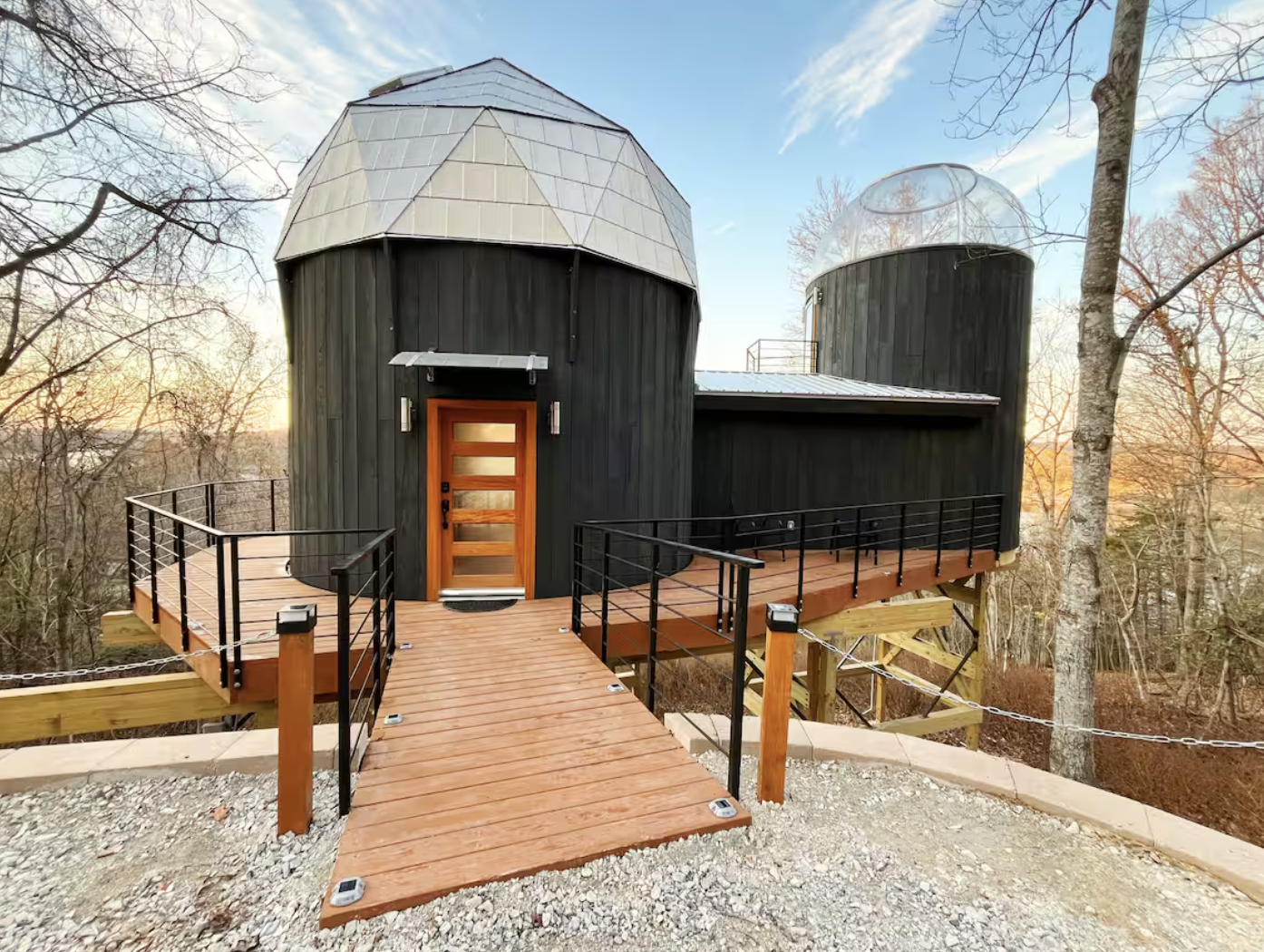 The coolest Airbnb in every state: From treehouses to castles