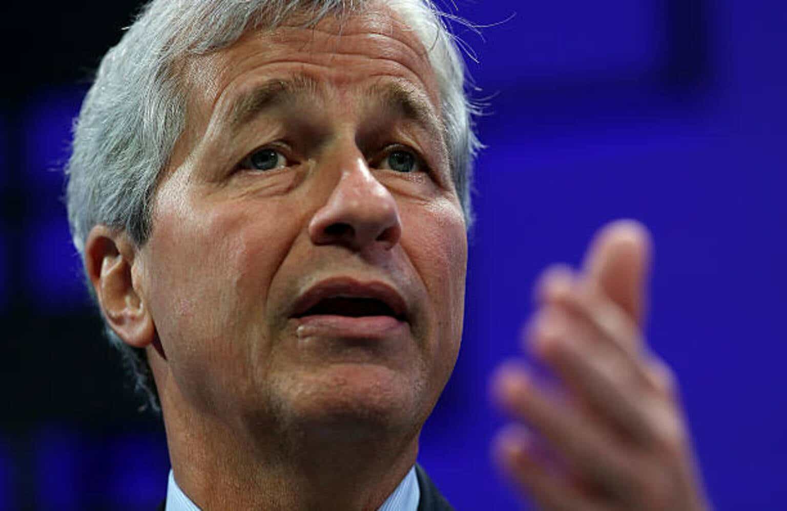 JPMorgan Chase's Jamie Dimon discusses succession, acquisitions ...