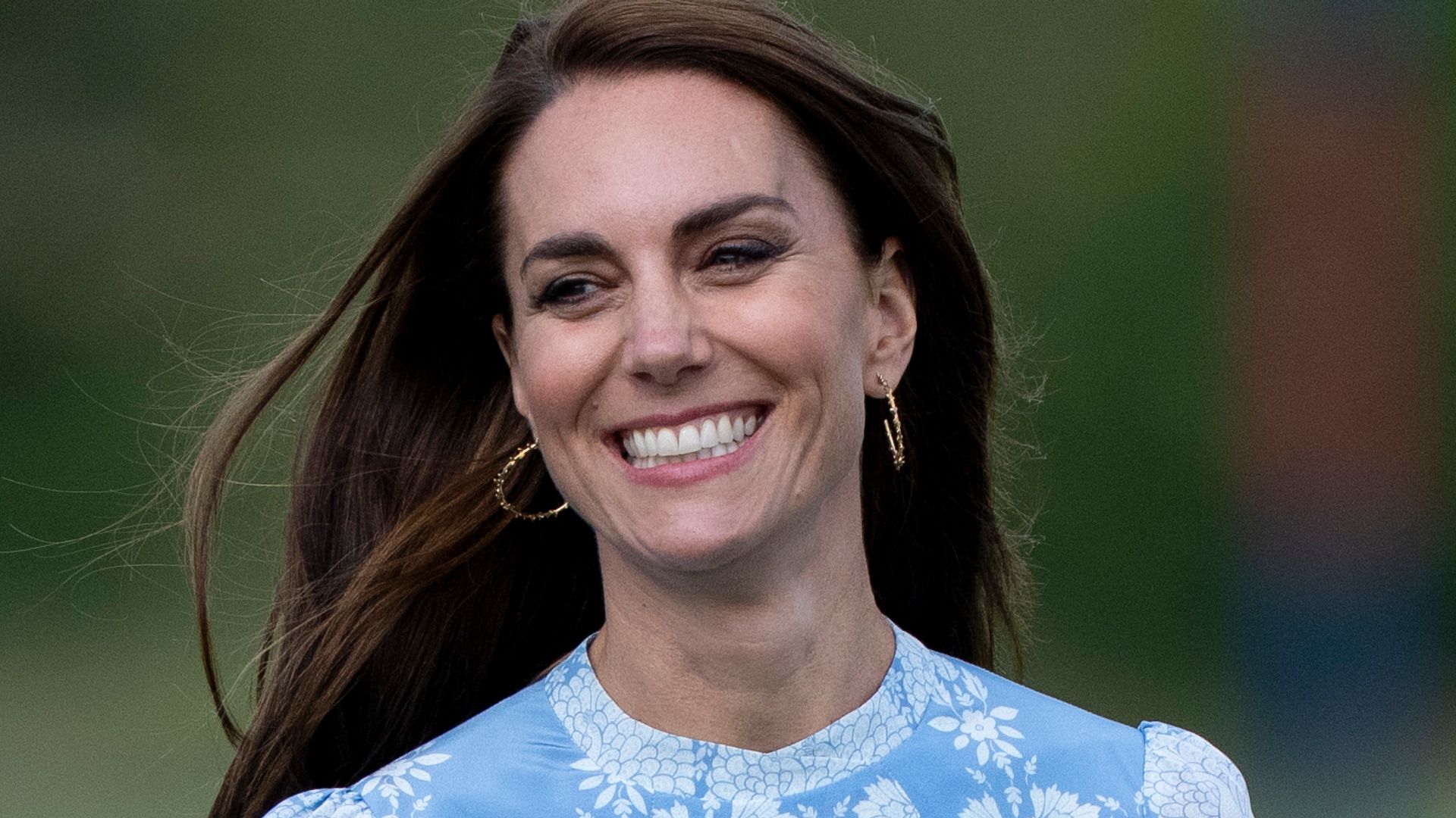 Princess Kate's 'shoulder cleavage' dress is the décolletage look of 2025