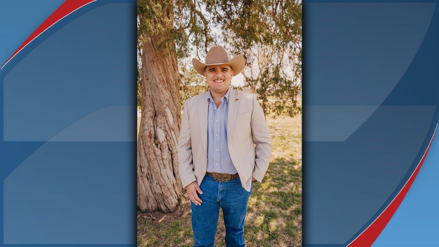 Kyle Rable supports federal workers with AFGE food drive