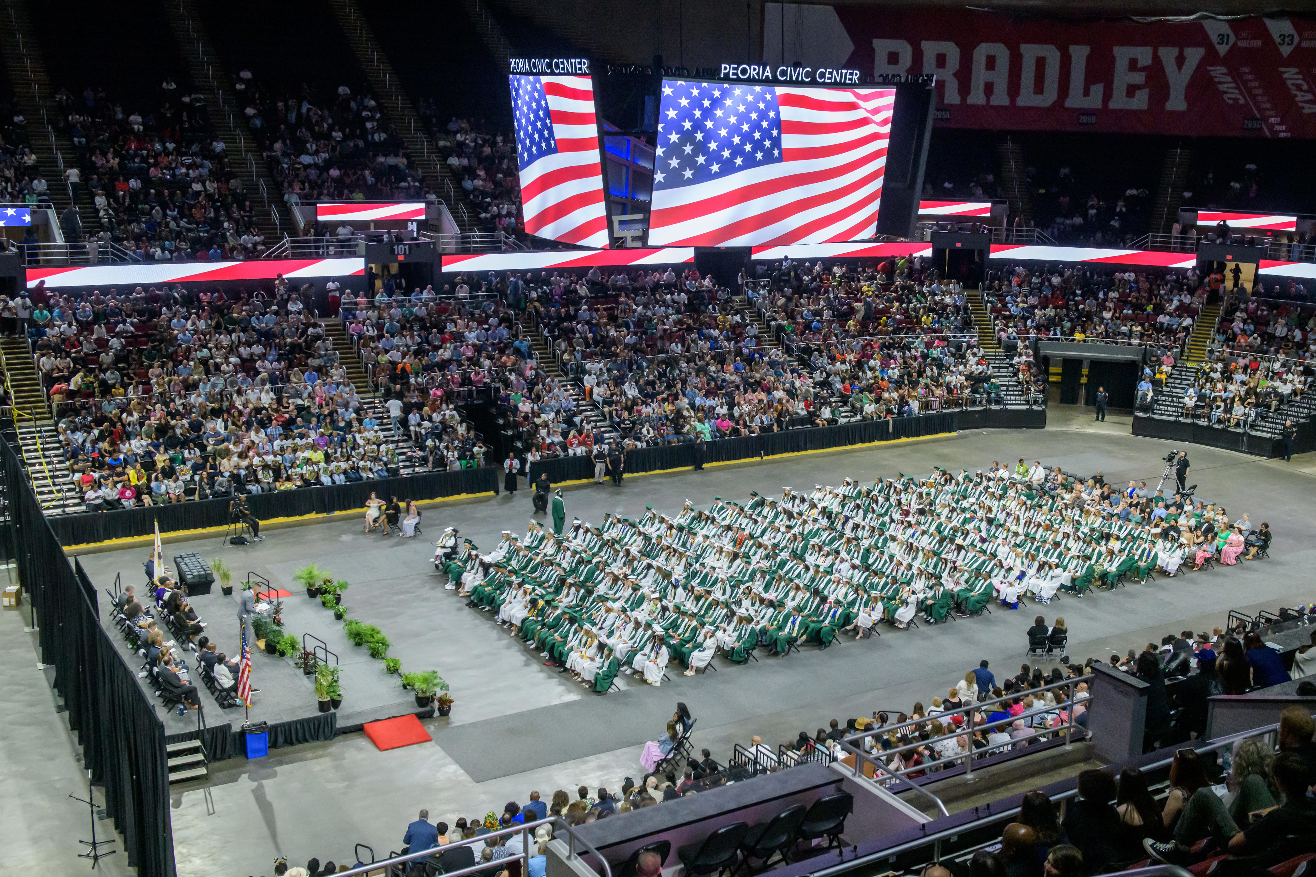 After Richwoods HS graduation, fight at Peoria Civic Center leads to 7 ...
