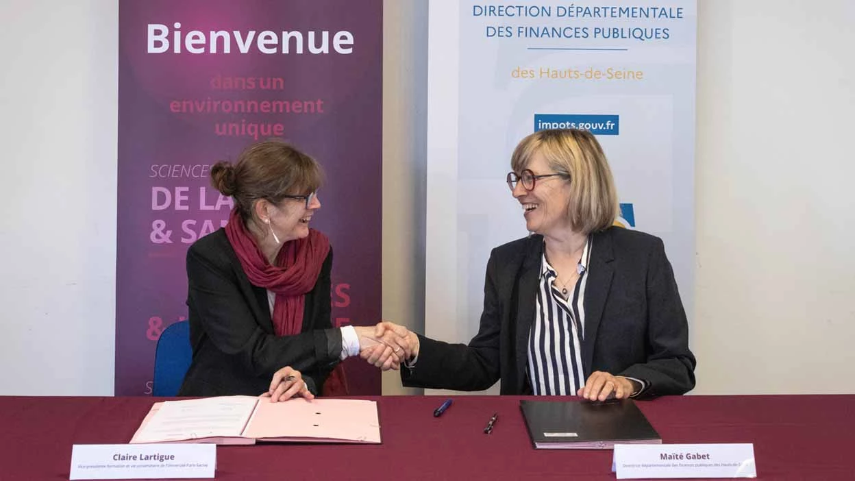 Insertion professionnelle : Paris Saclay et la DDFIP 92 signent une convention de partenariat