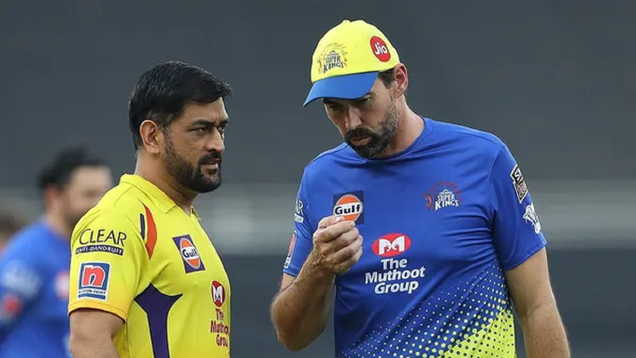 CSK Head Coach Stephen Fleming Gives 3-Word Response On MS Dhoni's IPL ...