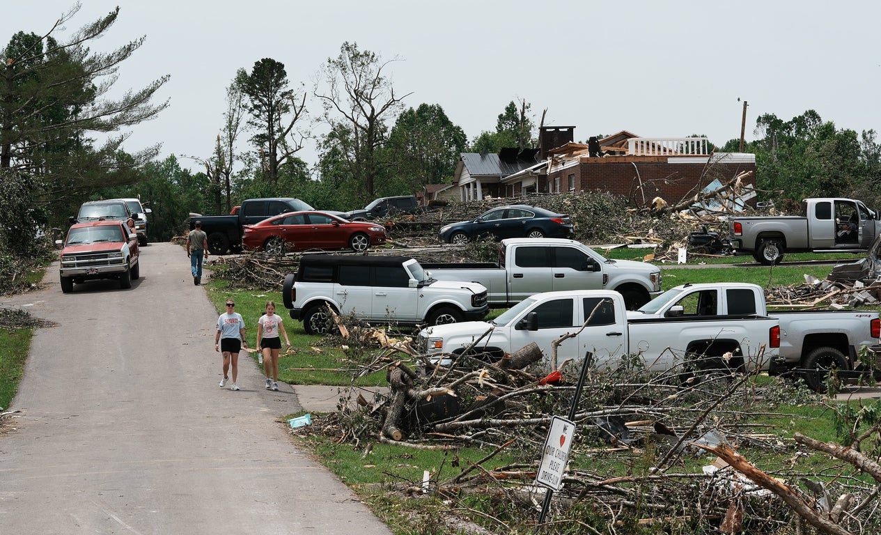 Stunning photos show massive damage from tornadoes in central U.S.