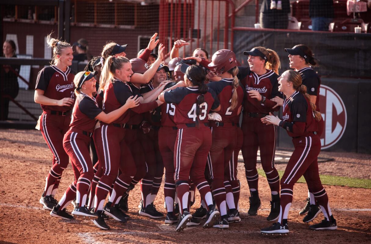 South Carolina softball to host Super Regional vs. UCLA
