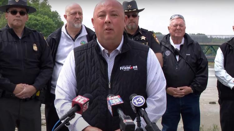 Officials identify victims in fatal Fremont train strike