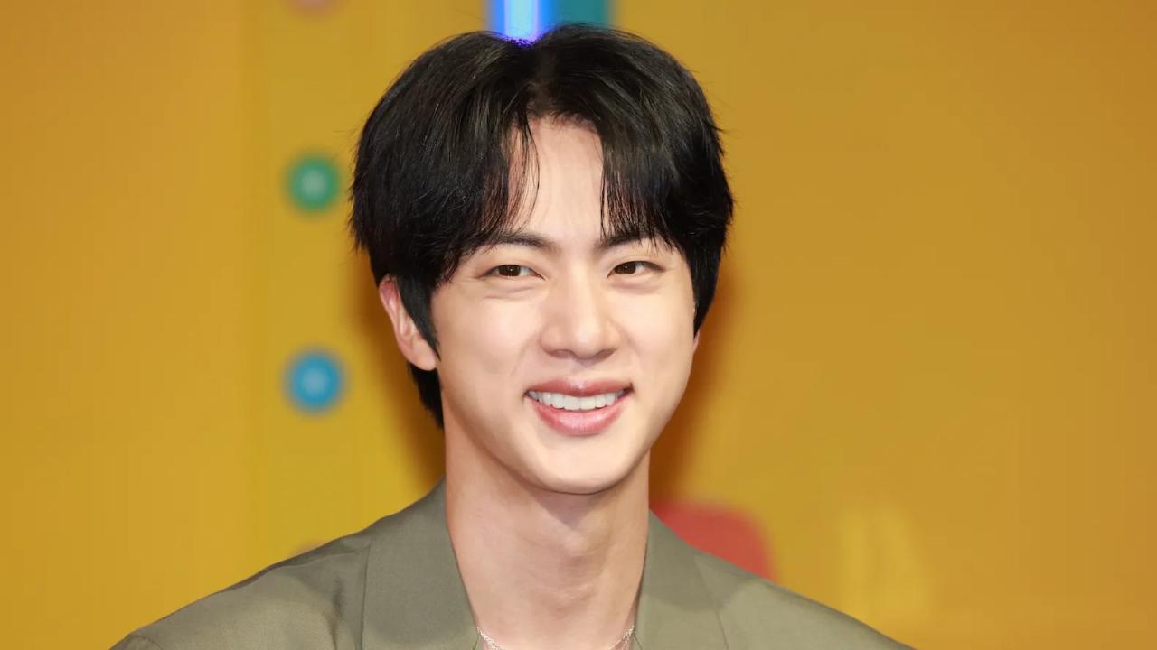 BTS ARMY reacts to Jin`s reaction after fan mentions expensive tickets - watch