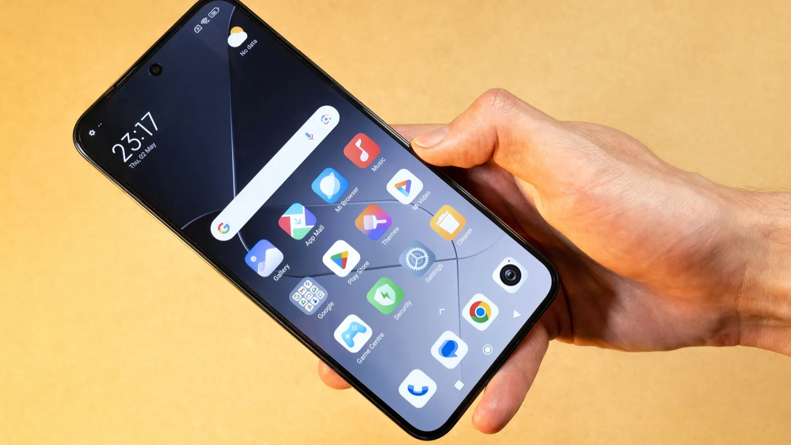 Unlock the hidden powers of your Android lock screen