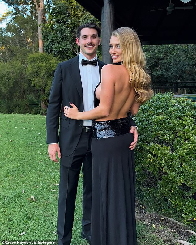 Cricket legend Matthew Hayden's daughter Grace stuns in a VERY ...