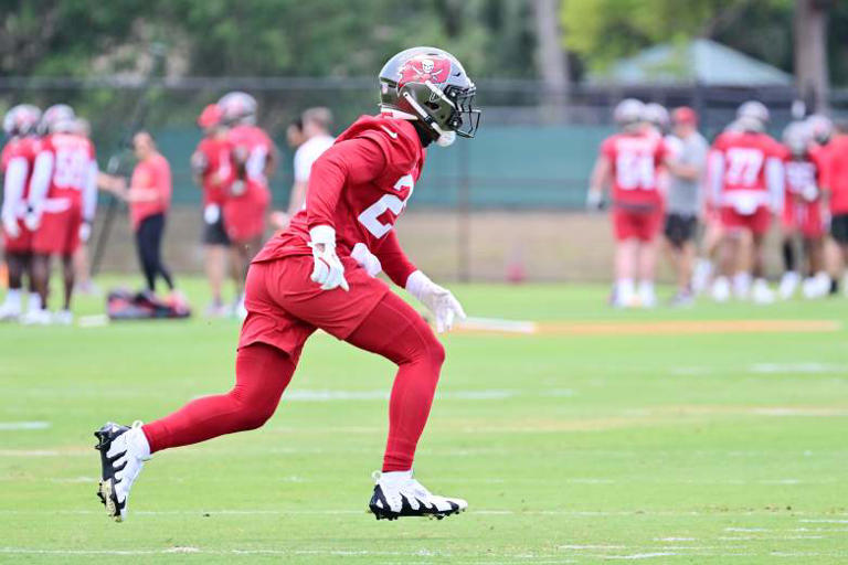 Shilo Sanders Sends Strong Message to Buccaneers
