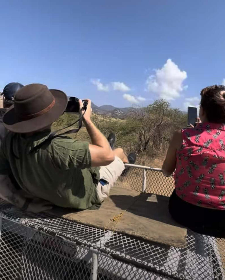 7 Tips I Swear by for How to Make Friends While Traveling Solo