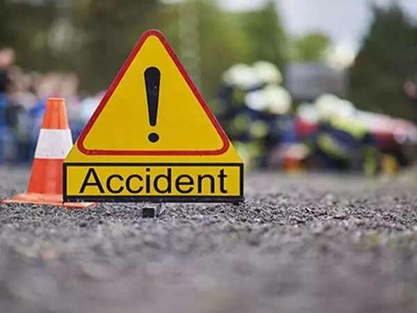 In just 48 hours, 3 killed and two injured in road accidents