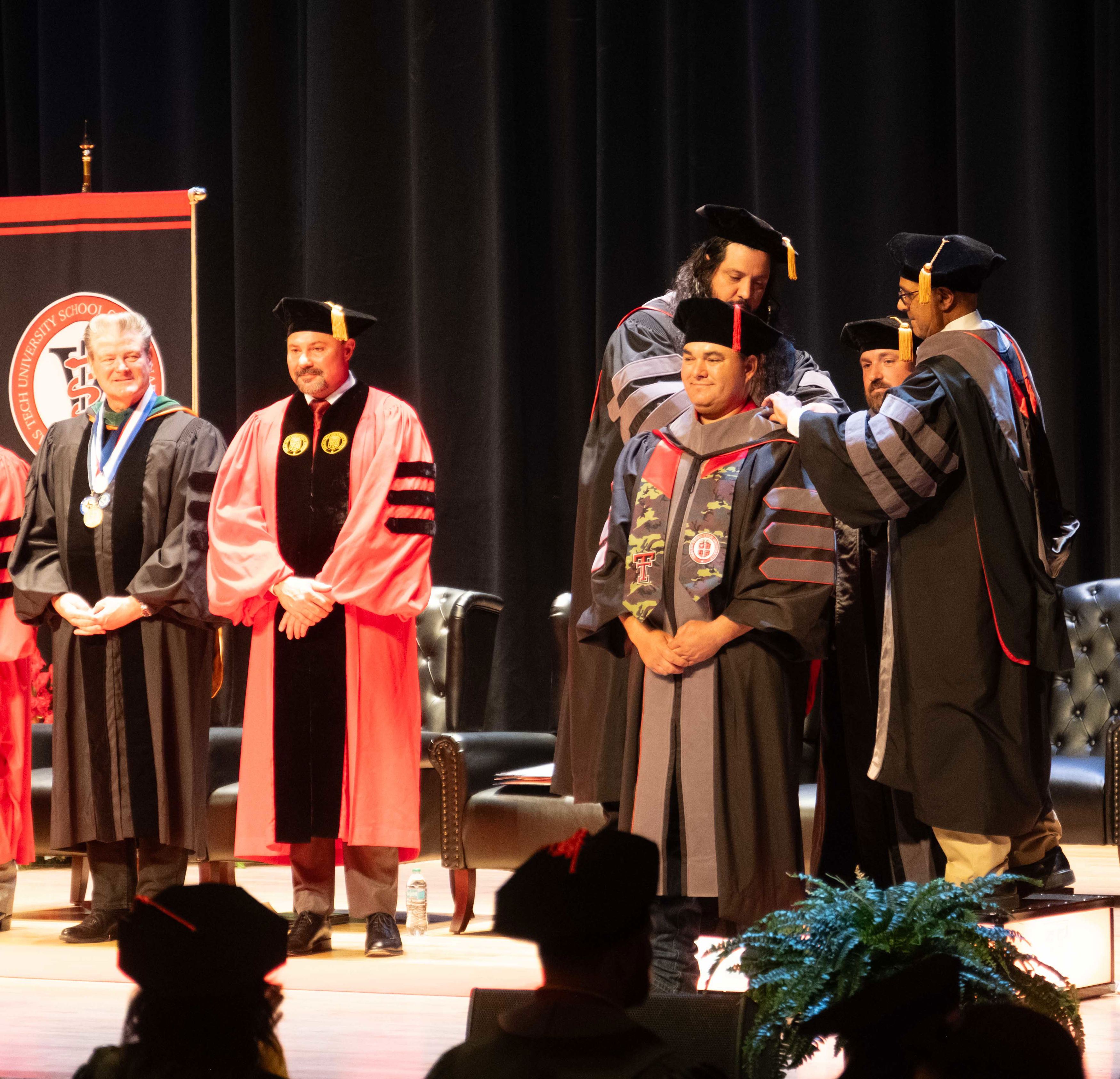 Texas Tech celebrates historic first veterinary school graduation