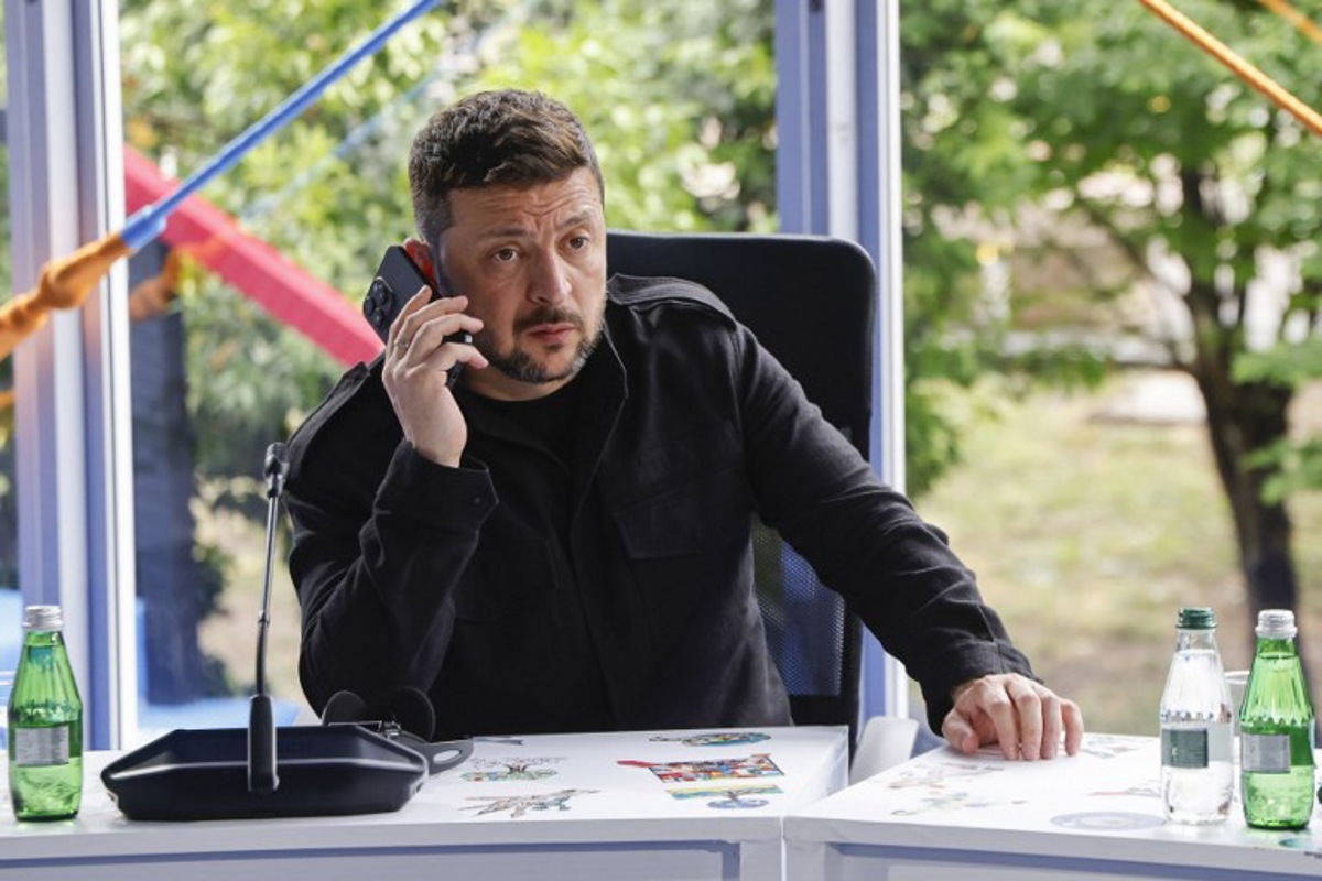 Inval Oekraïne - Zelenski vroeg Trump zonder Kiev "geen enkele ...