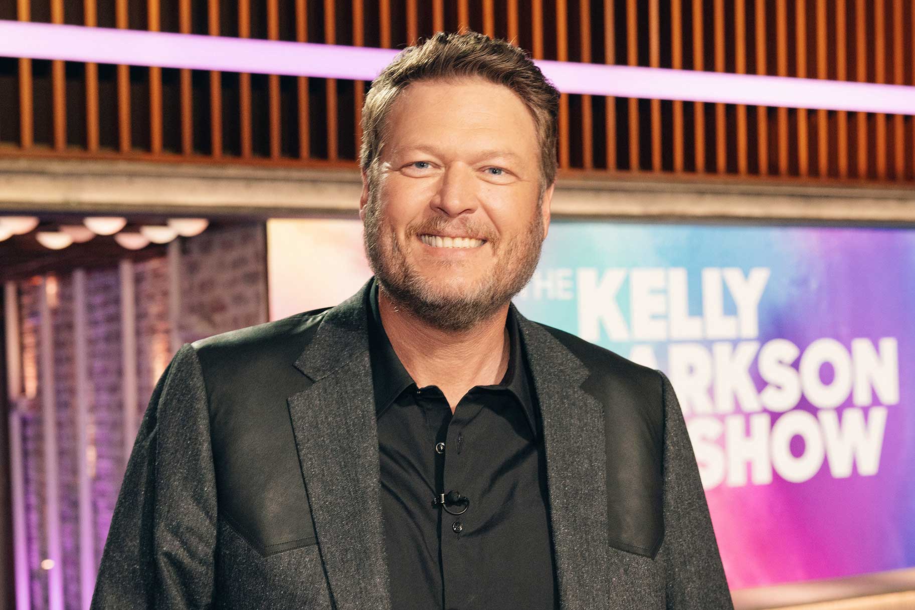 Blake Shelton Singing "Old MacDonald" for Gwen Stefani's Baby Son Is ...