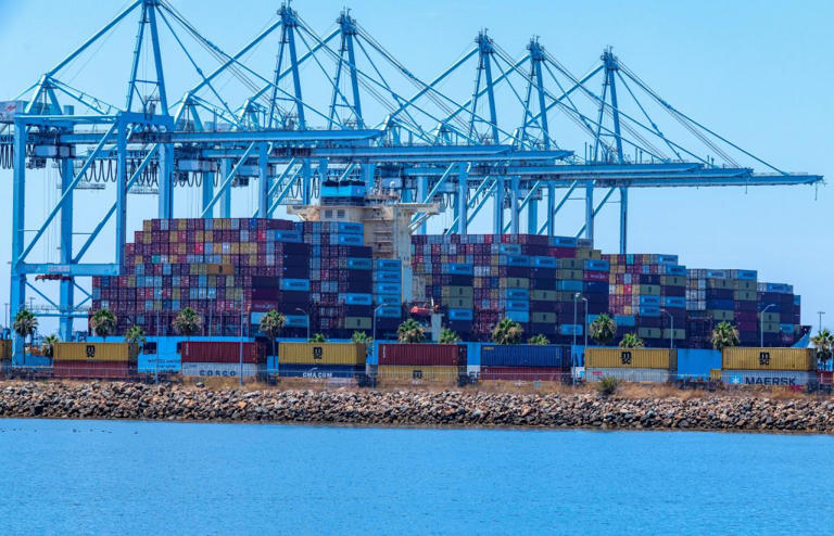 Salvage work on damaged ship containers underway in Port of Long Beach