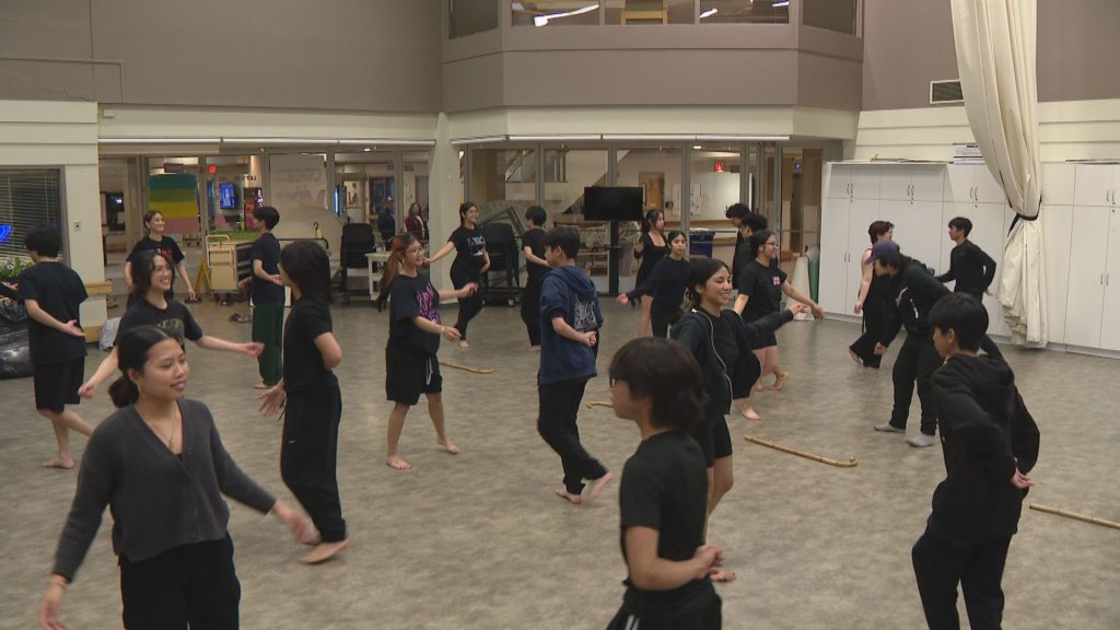 Saskatoon folk ensemble preserving Filipino culture through dance