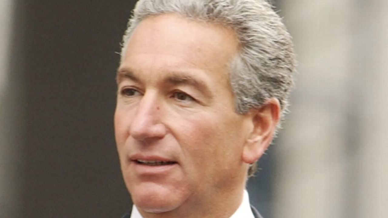 US Senate confirms Trump in-law Charles Kushner, pardoned in 2020, as ...