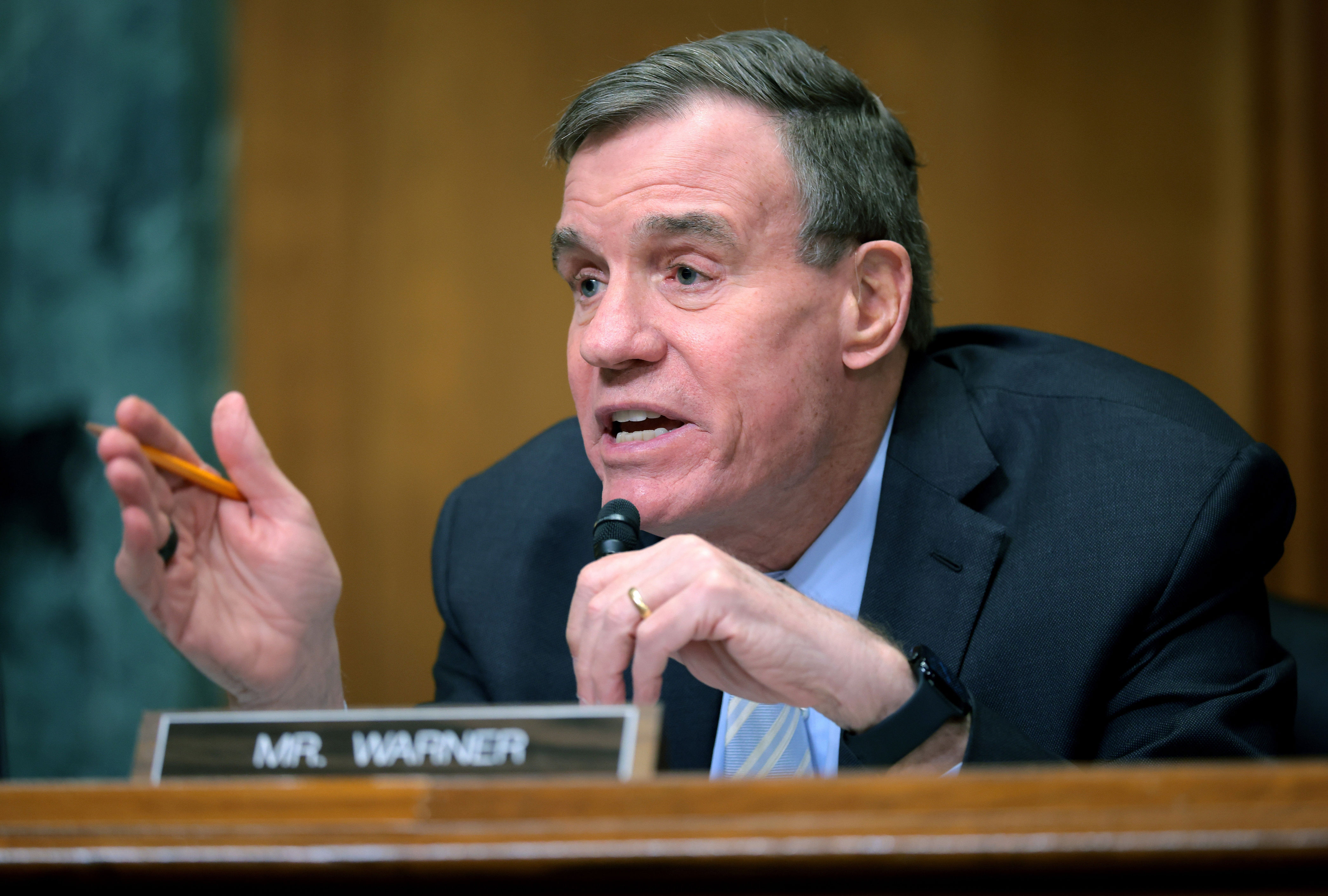 Democrats Get On Board With Crypto Bill, Dismiss Concerns About Trump ...