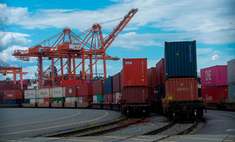 Four articles that examine Washington's cross-border trade and tariff ...