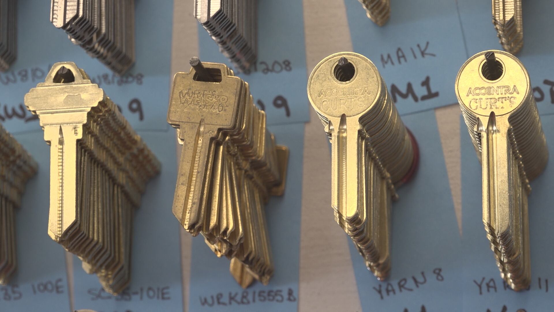 Local locksmiths push against Minnesota law restricting lead keys