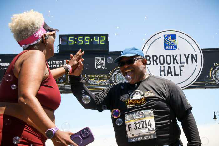 Runners contend with brutal heat and humidity at 2025 RBC Brooklyn Half ...