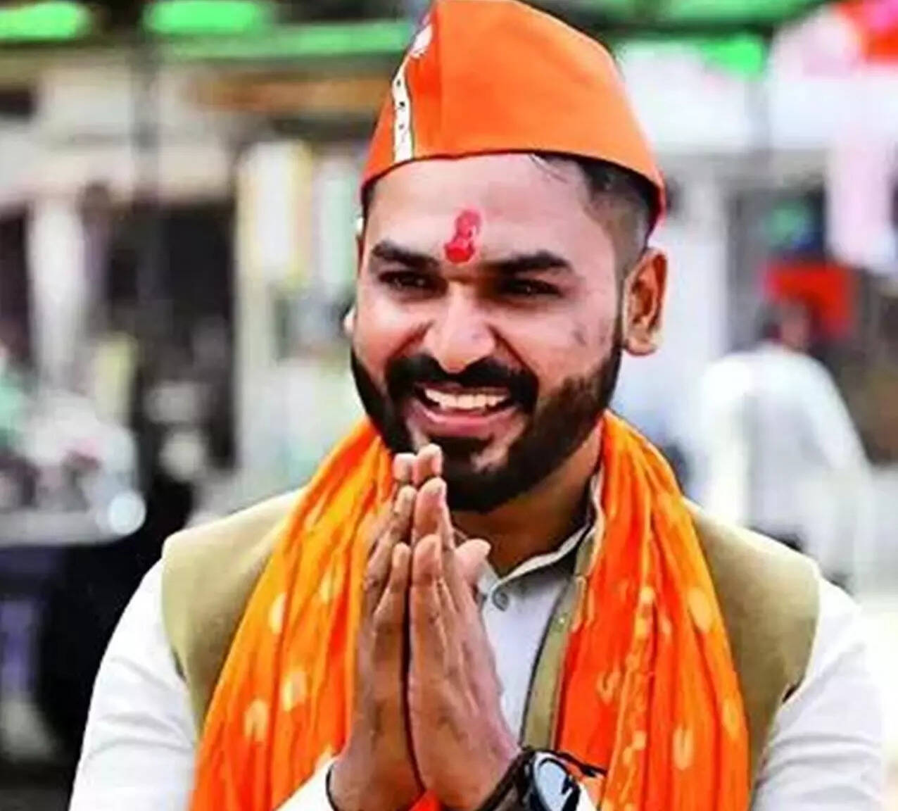 Gujarat mantri Bachu Khabad's socond son Kiran also held in Rs 71 crore ...