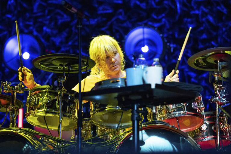 The Who splits with Zak Starkey, again: Drummer challenges band's ...