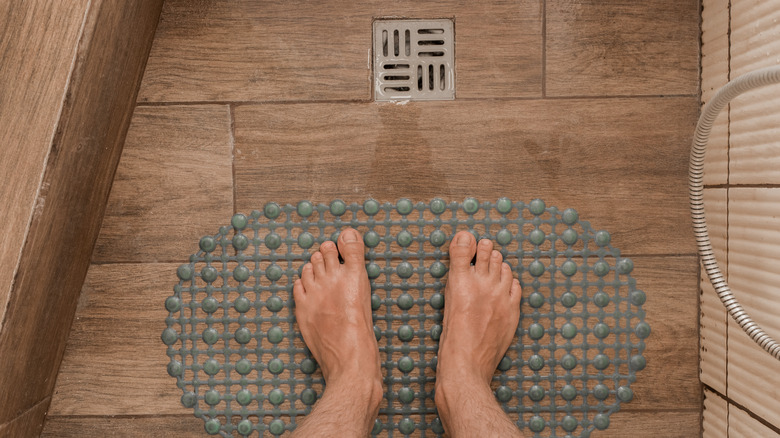 How To Choose The Best Shower Drain For Your Bathroom Design