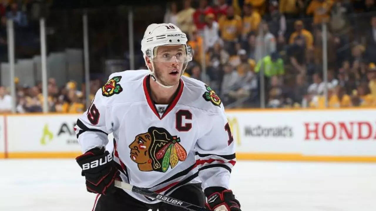 Jonathan Toews likely to join Dallas Stars for playoff leadership: Report