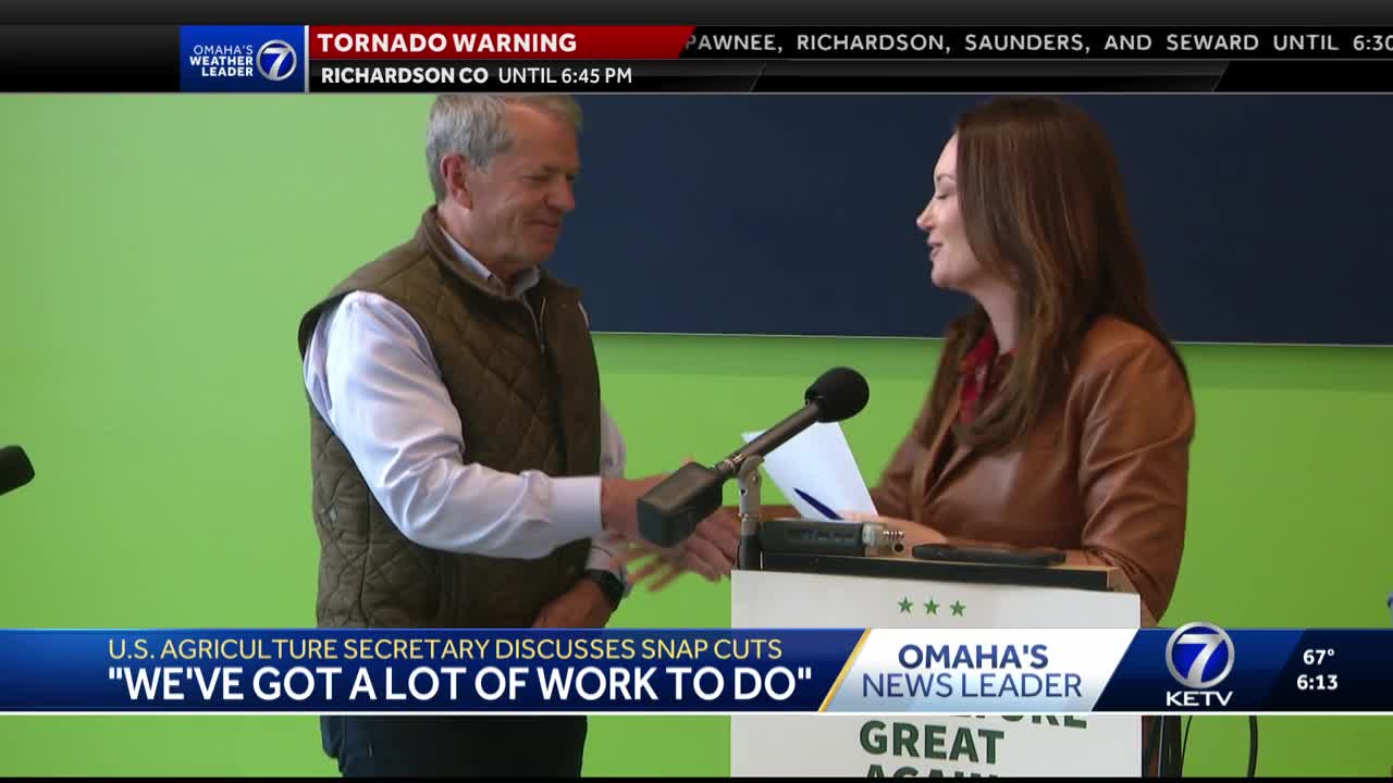 US secretary of agriculture visits Nebraska to discuss new SNAP program ...