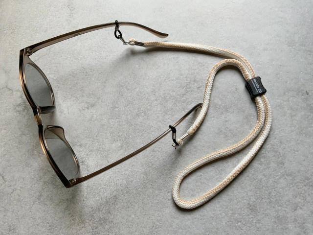 亀梨和也が手がける「Inside 23」のサングラスが『MonoMaster』の付録に登場！実際にかけてみた【付録レビュー】