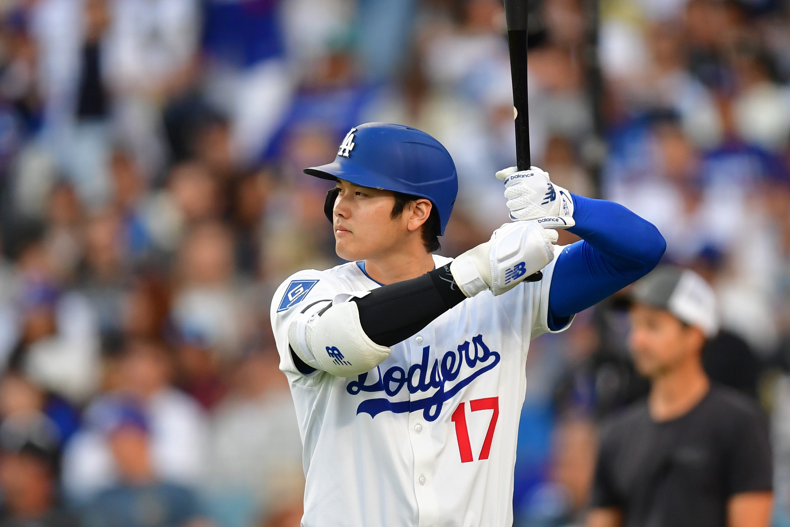 Arizona Diamondbacks vs. Los Angeles Dodgers: Offense off to flying ...