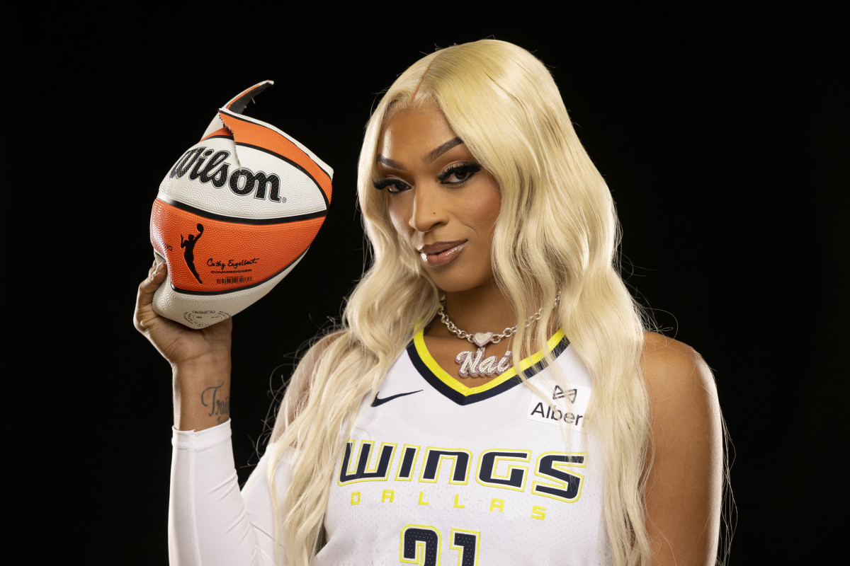 DiJonai Carrington Rocks Daring Pregame Outfit for Wings-Sparks