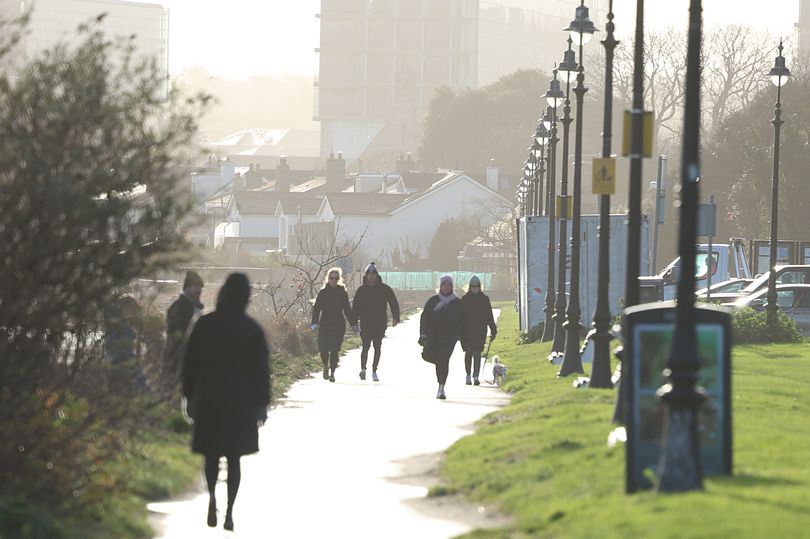 Ireland weather: Met Eireann issue nine hour thunderstorm warning for ...