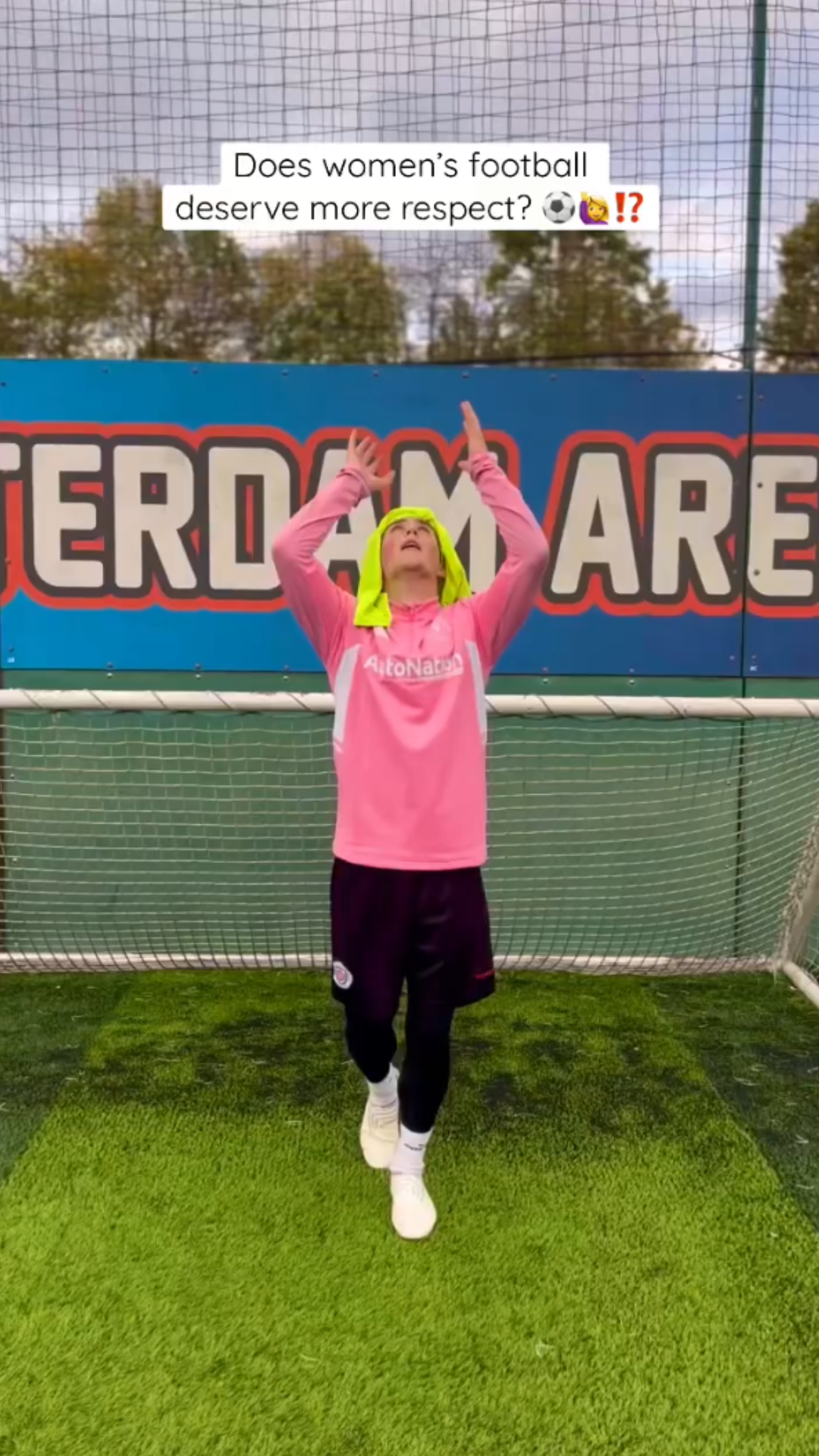 Does Women’s Soccer Deserve More Respect? ⚽️🙋‍♀️ | Let’s Talk About It