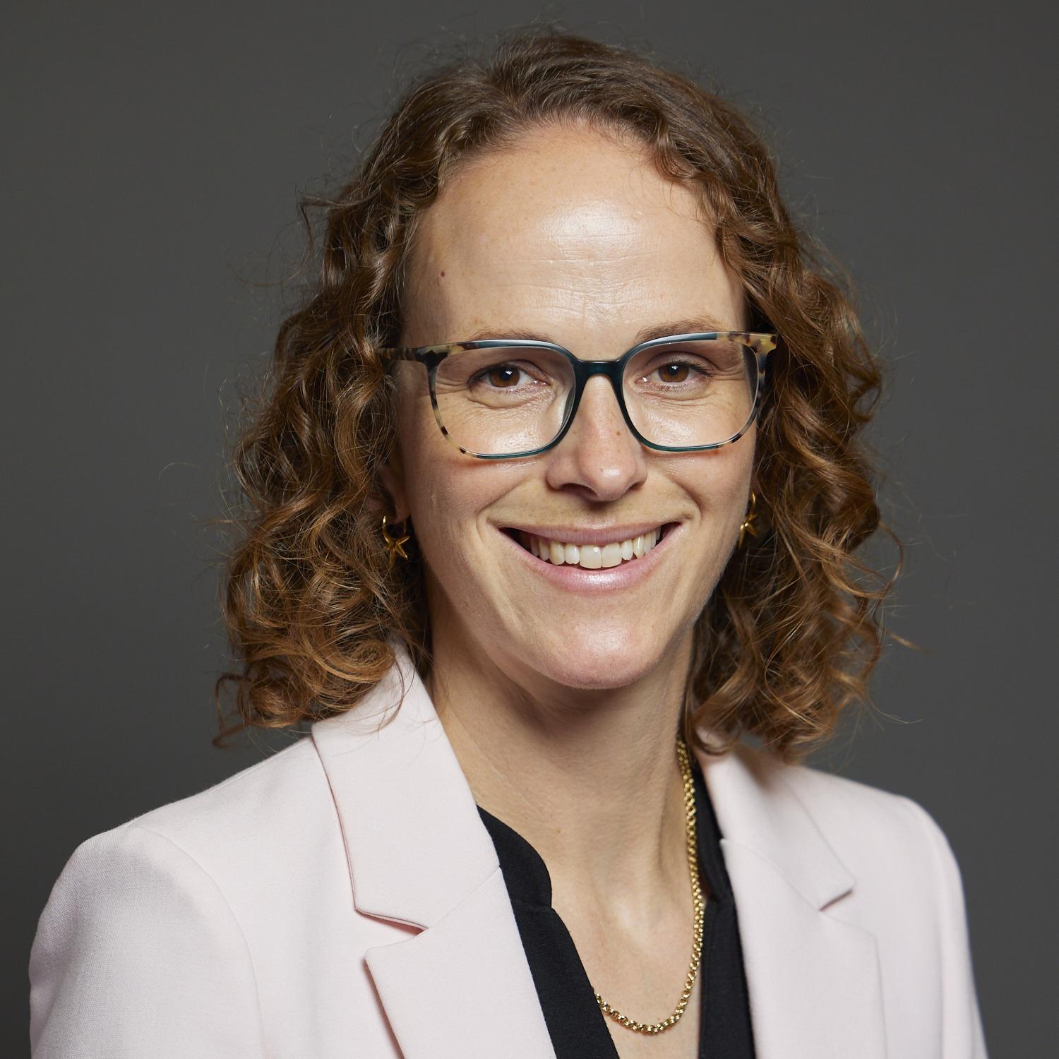 Political Opinion: Alison Bennett MP: Behind the Counter - how our ...