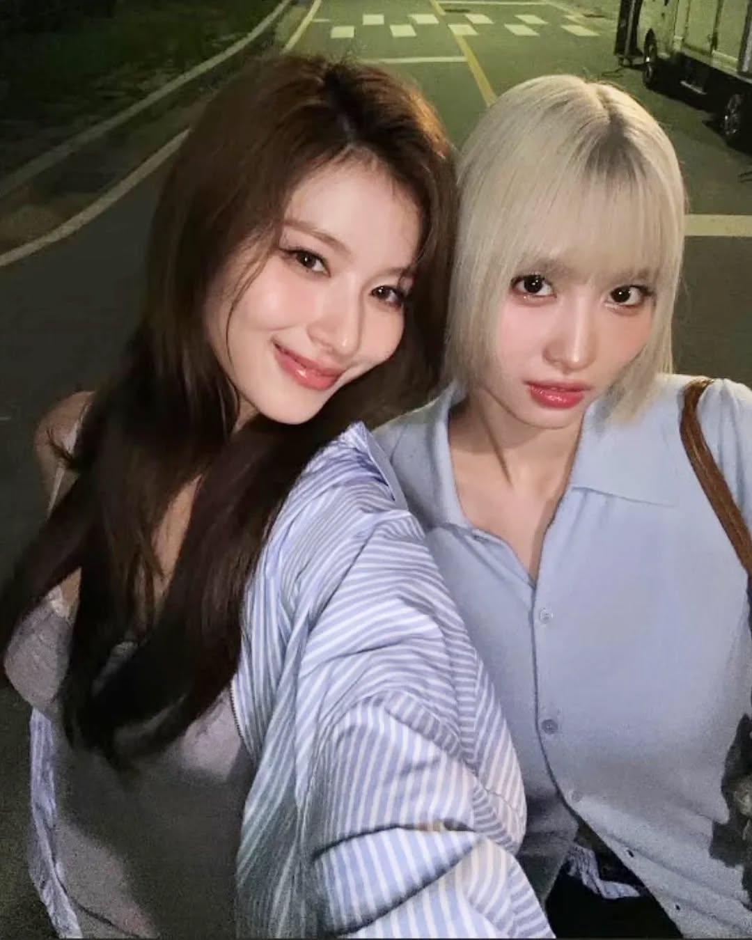 《只要有空，》TWICE日本成員Sana：「曾和Momo計劃離開JYP偷跑回家，但因為沒護照而失敗了XD」